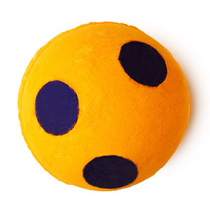 รีวิว LUSH Lava Lamp Bath Bomb รีวิวจากผู้ใช้จริง By Cosmenet.in.th