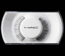 รีวิว MAC 4 Lash รีวิวจากผู้ใช้จริง By Cosmenet.in.th