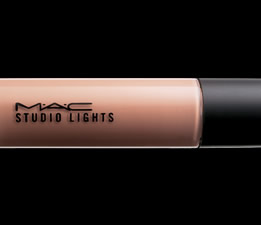 รีวิว MAC Studio Lights รีวิวจากผู้ใช้จริง By Cosmenet.in.th