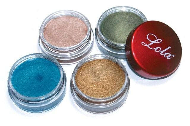 รีวิว Lola SocialEyes Gel Eye Colour รีวิวจากผู้ใช้จริง By Cosmenet.in.th